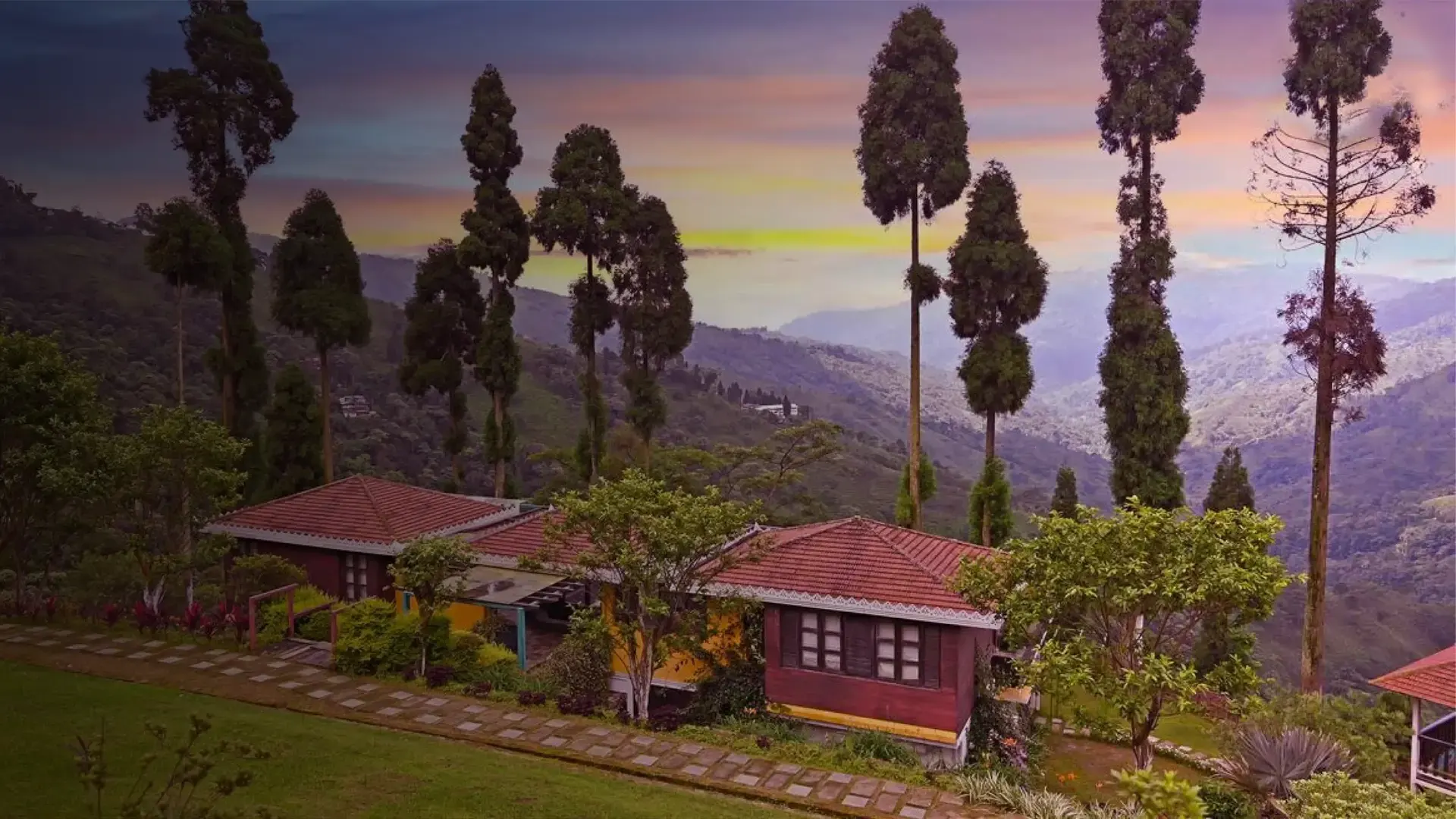 Chamong Chiabari Resort | Luxury Mountain Retreat in Darjeeling
